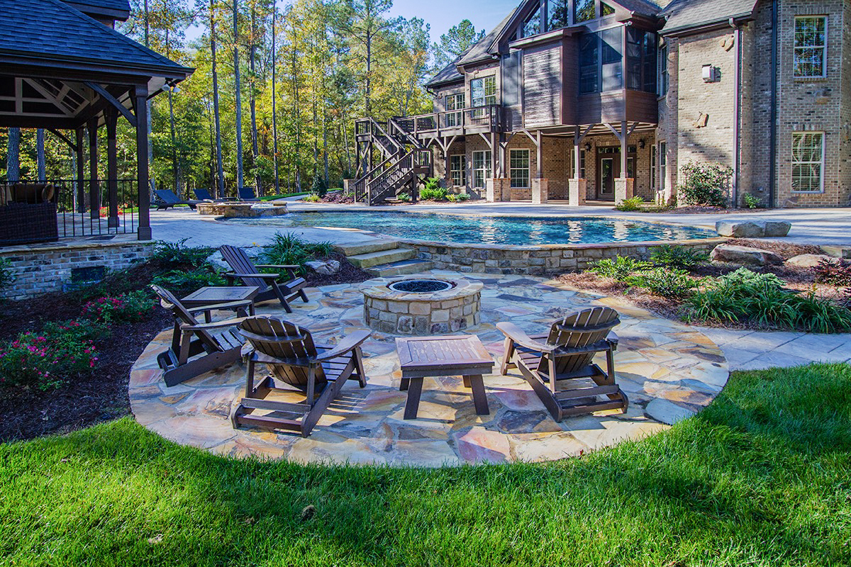 Raleigh, NC Custom Pool & Hardscape